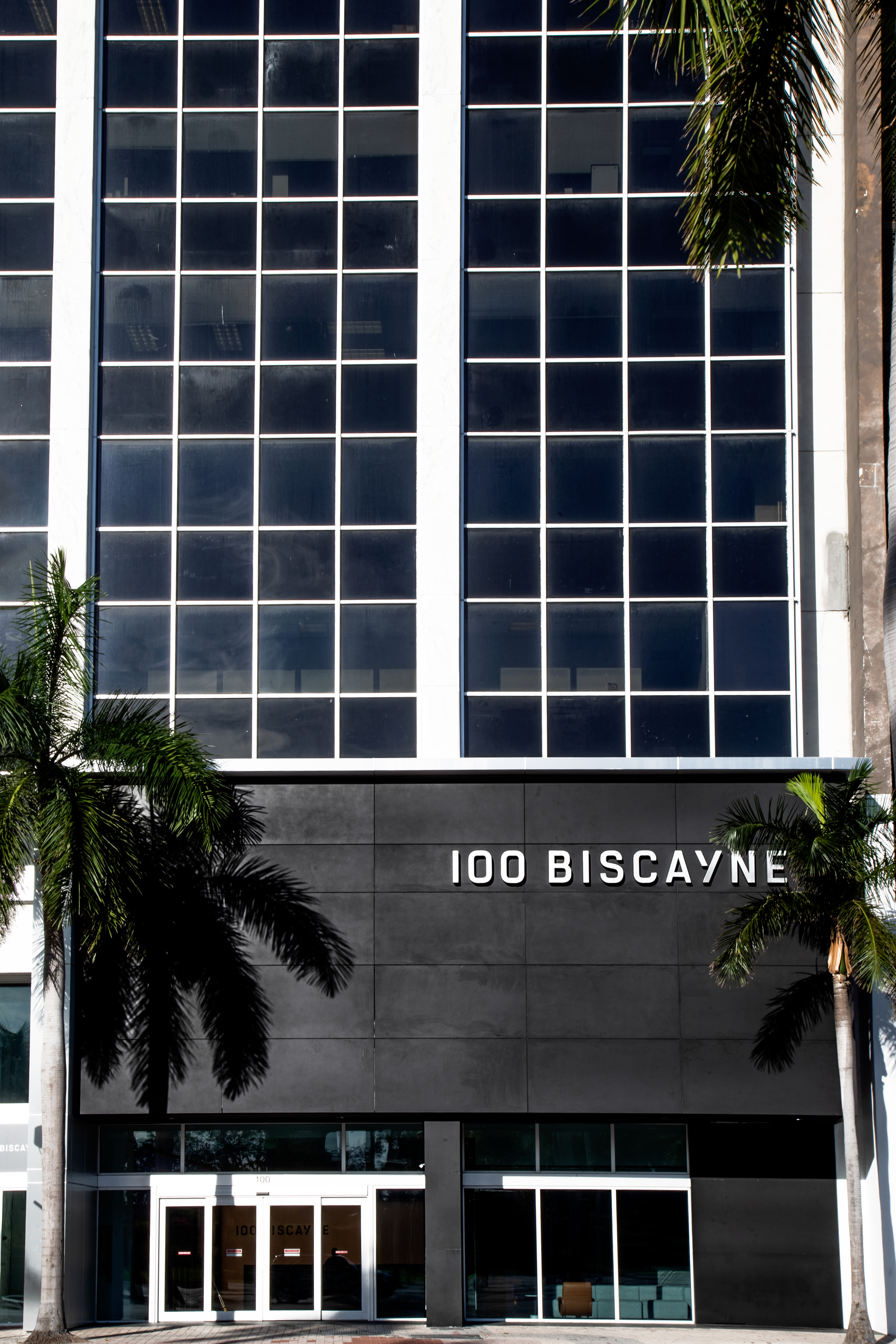 100-Biscayne