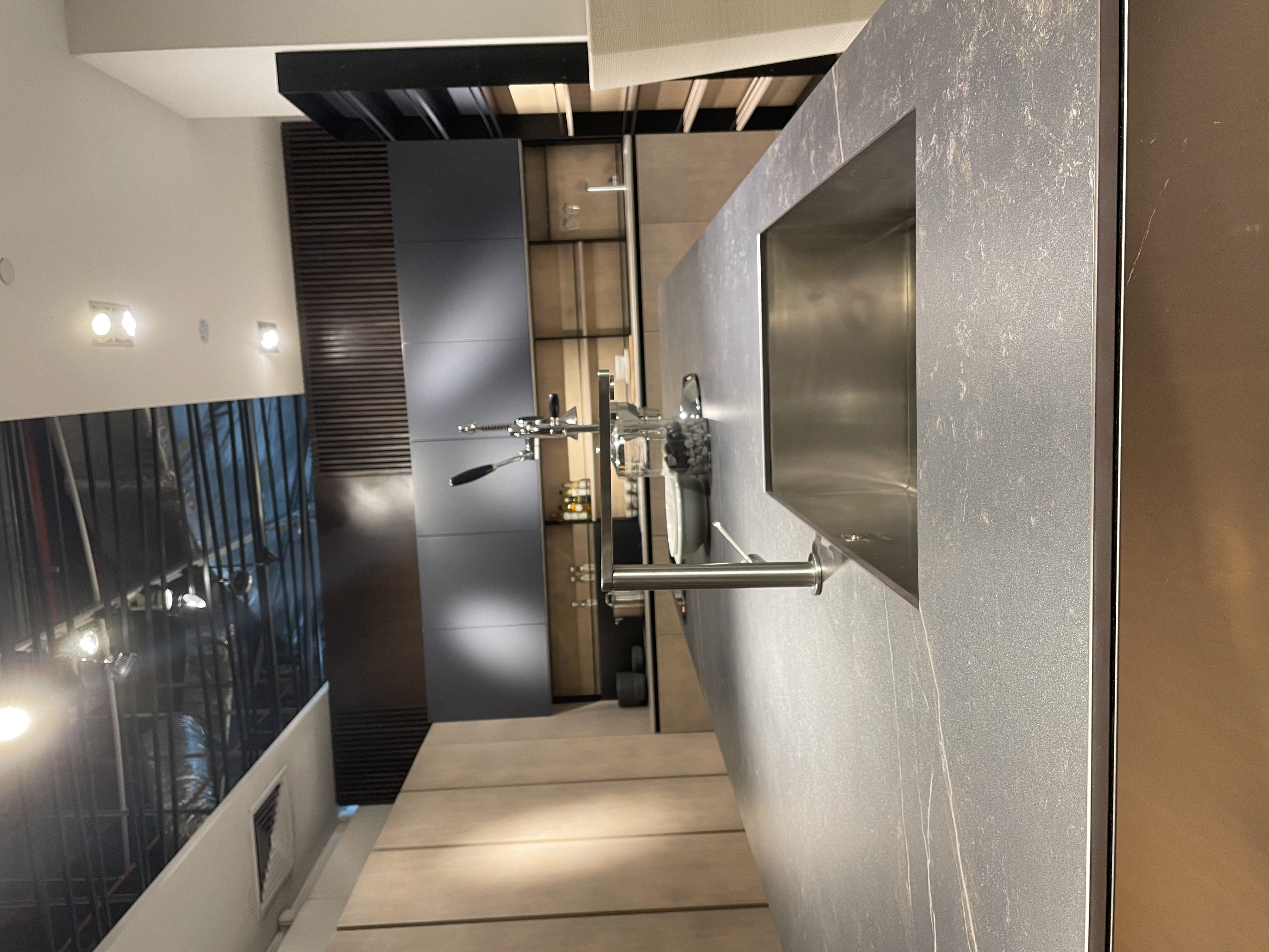 Dekton Kelya Modern Kitchen