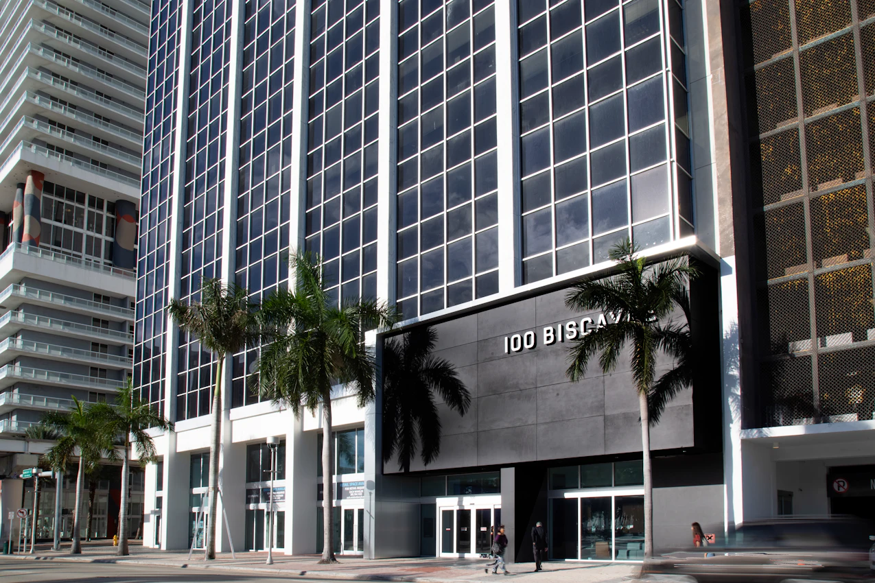 100-Biscayne