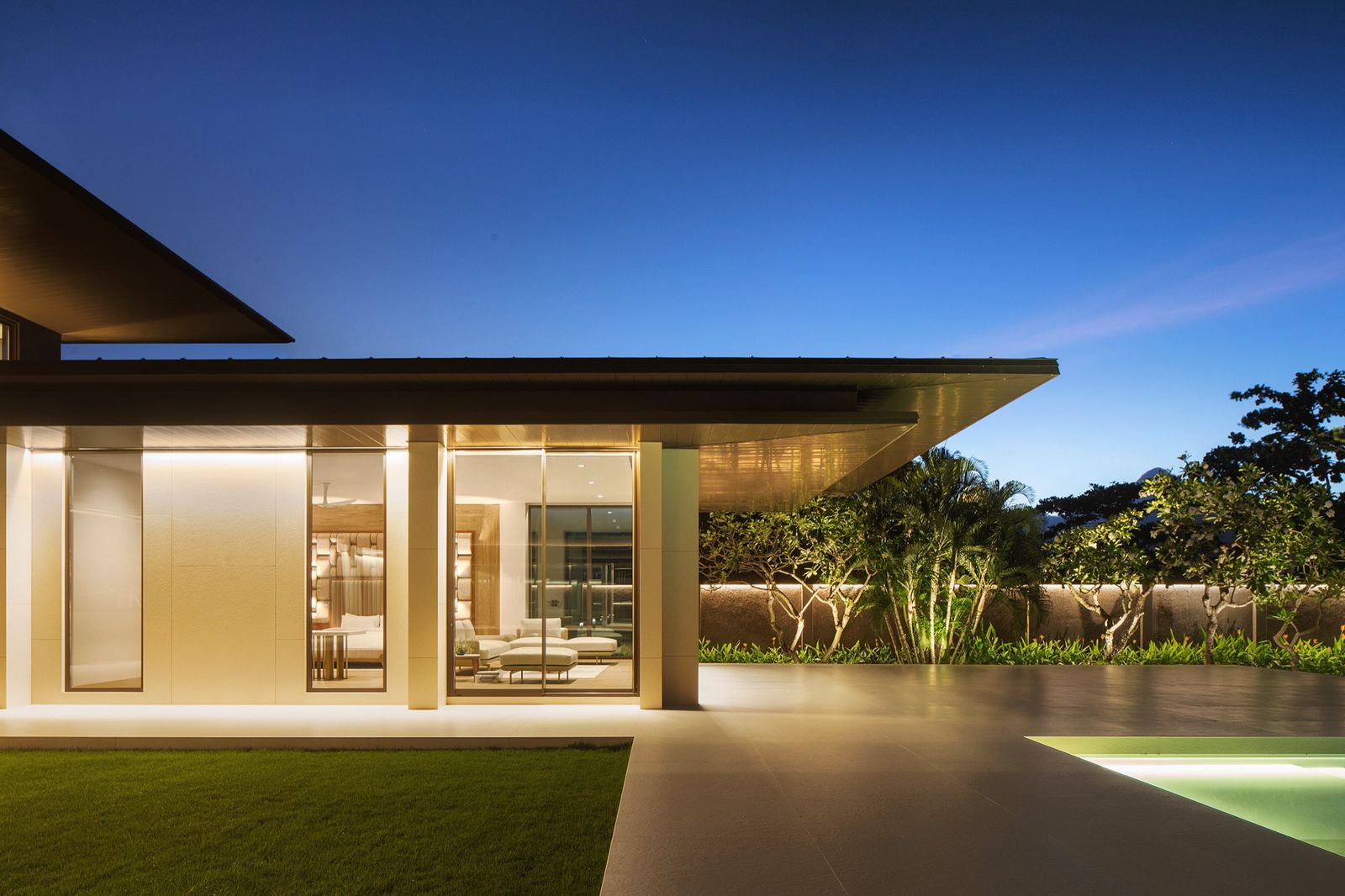 Saba Estate House