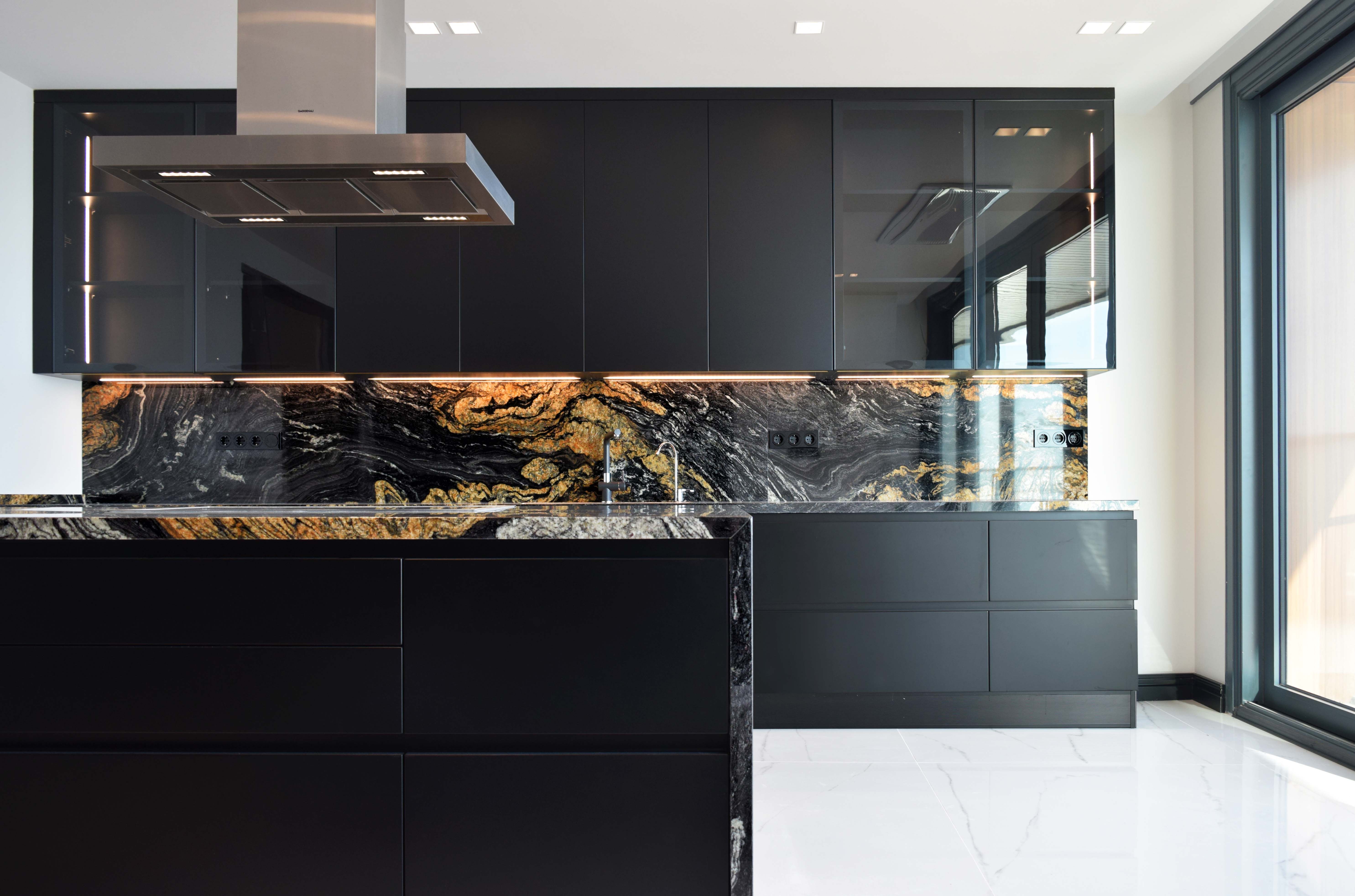 Penthouse Luxury Kitchen