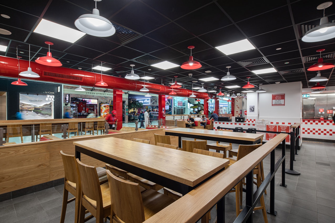 Five Guys Terminal 3