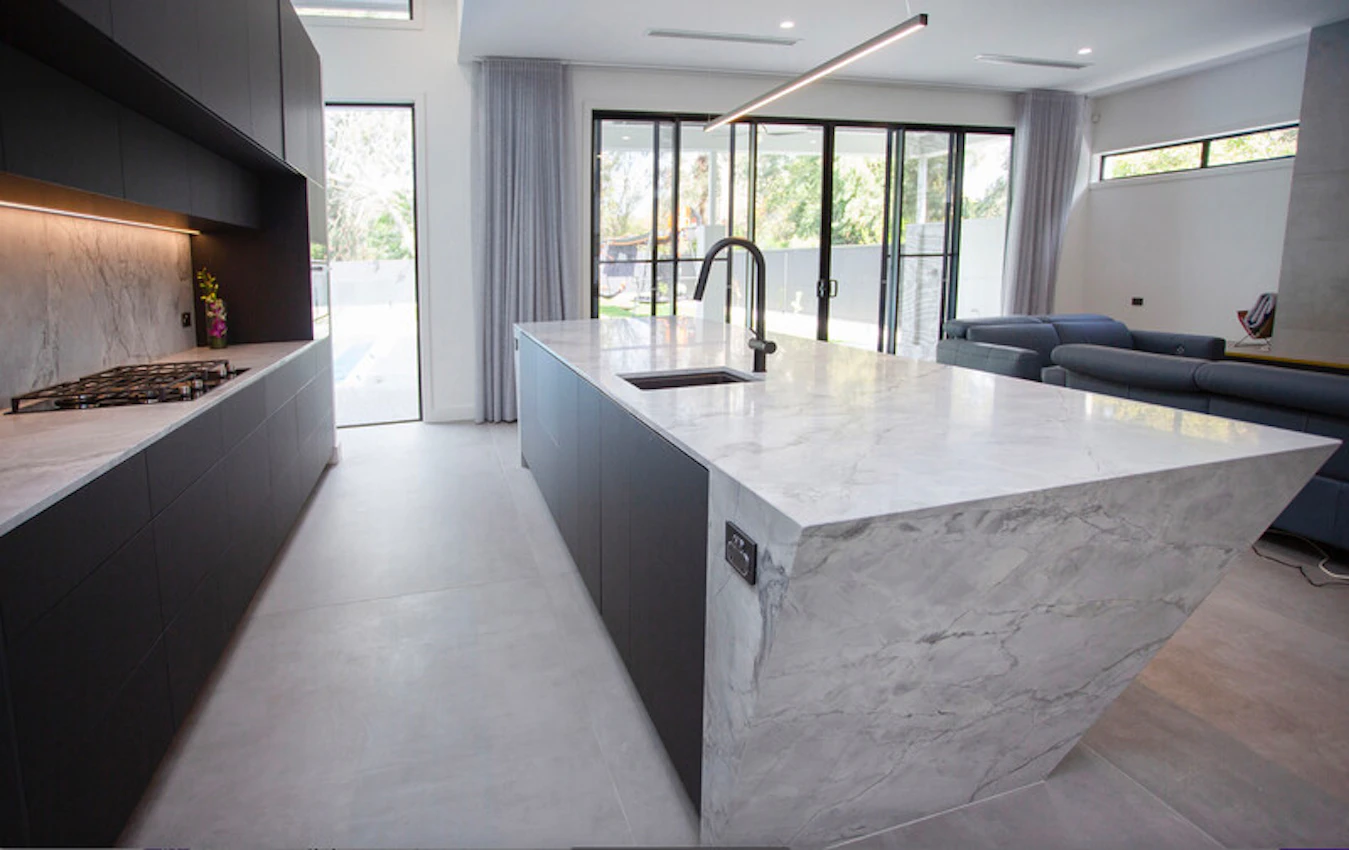 Geometric Super White Kitchen