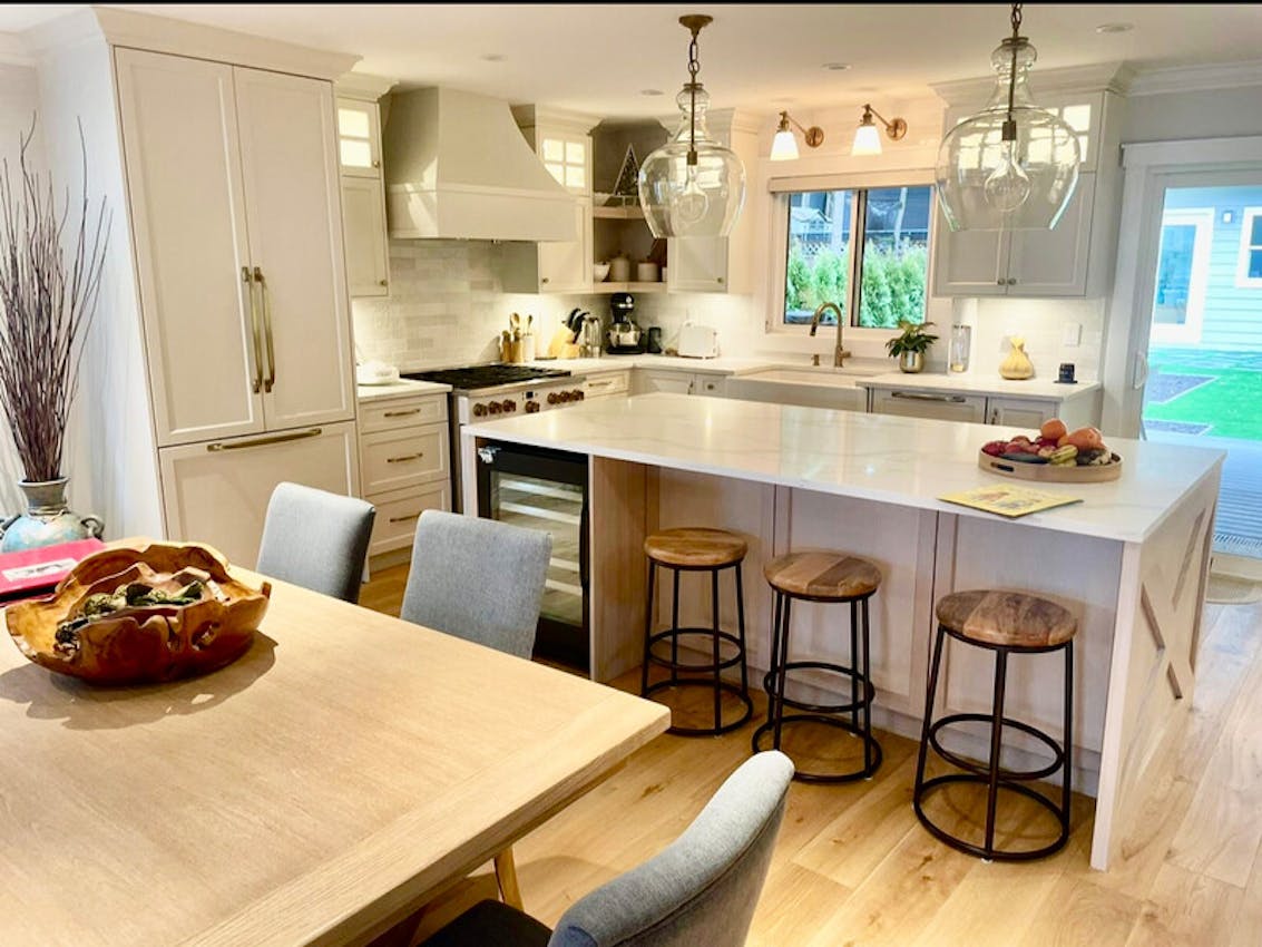 Modern Traditional Kitchen