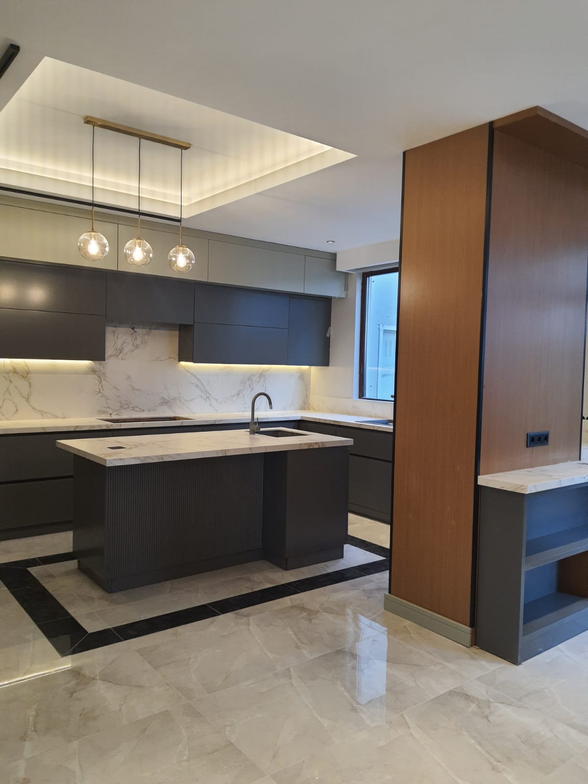 Dekton Entzo Tezgah Countertop