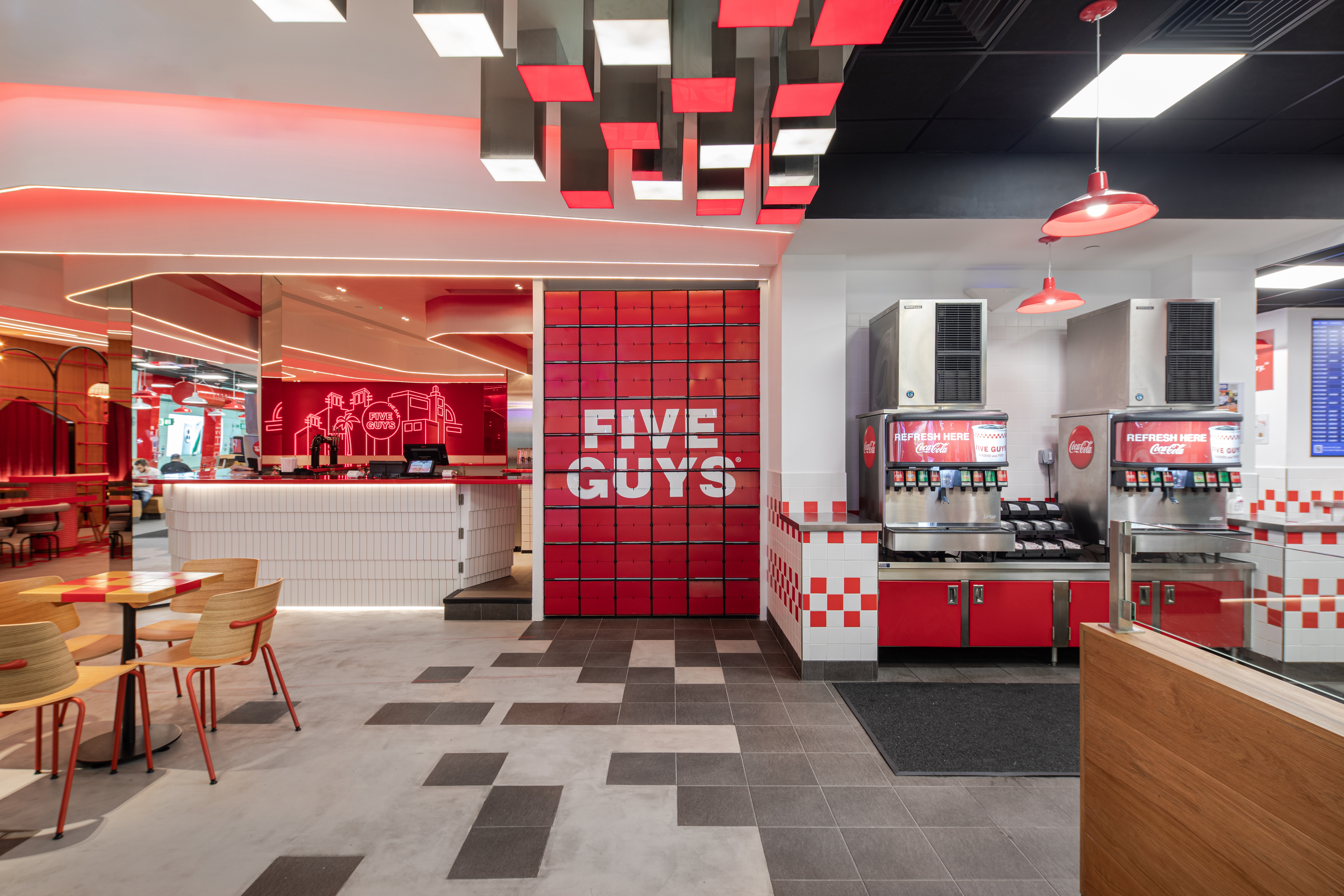 Five Guys Terminal 3