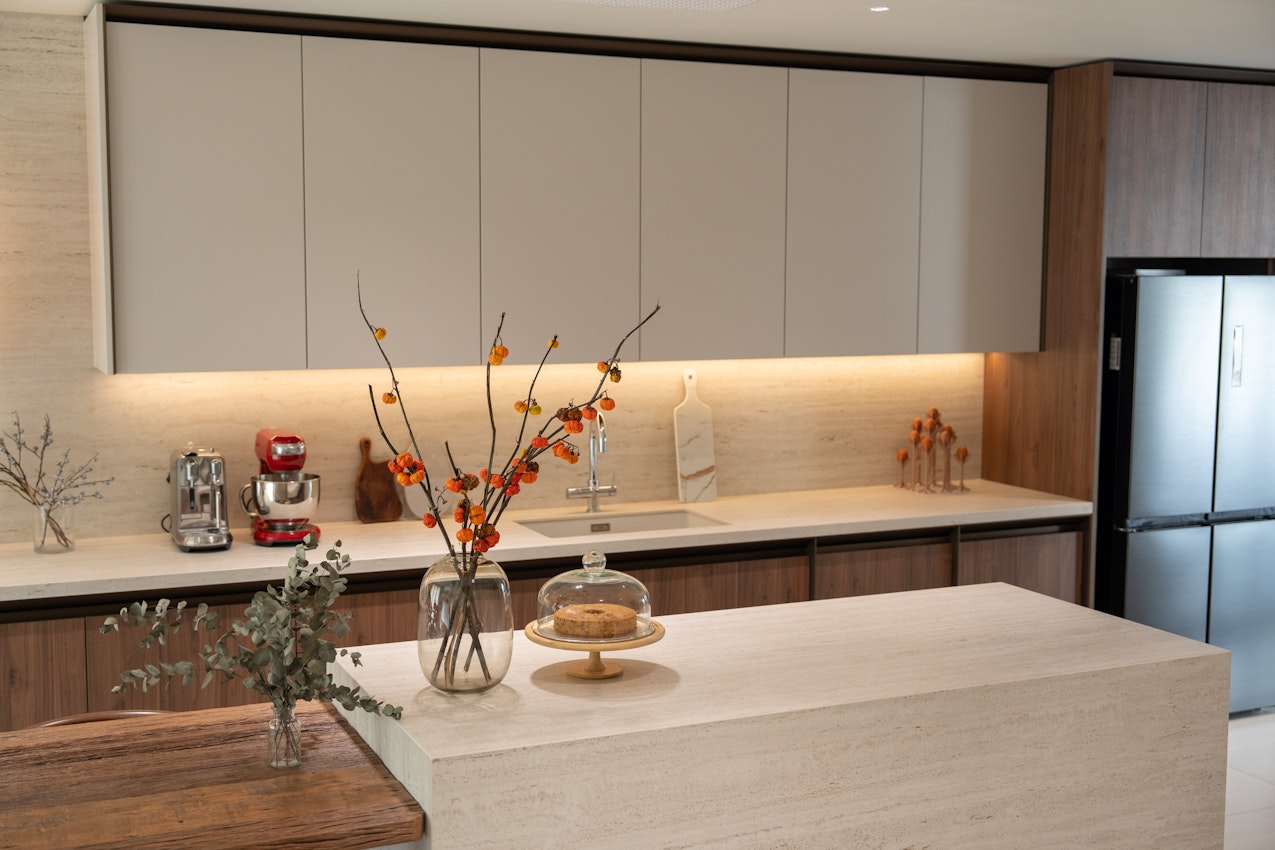 Red HongYi Residence