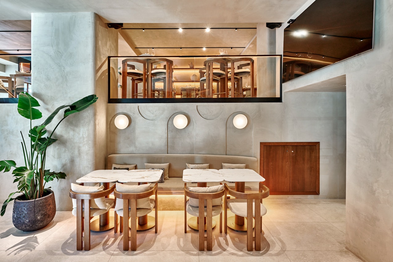 Santiago Ultramarinos