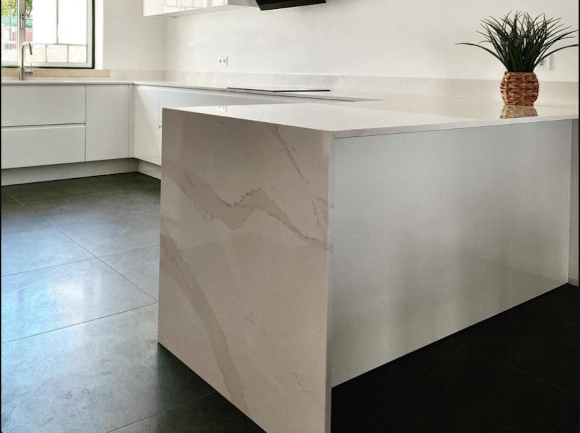 Silestone Eternal Calacatta Gold