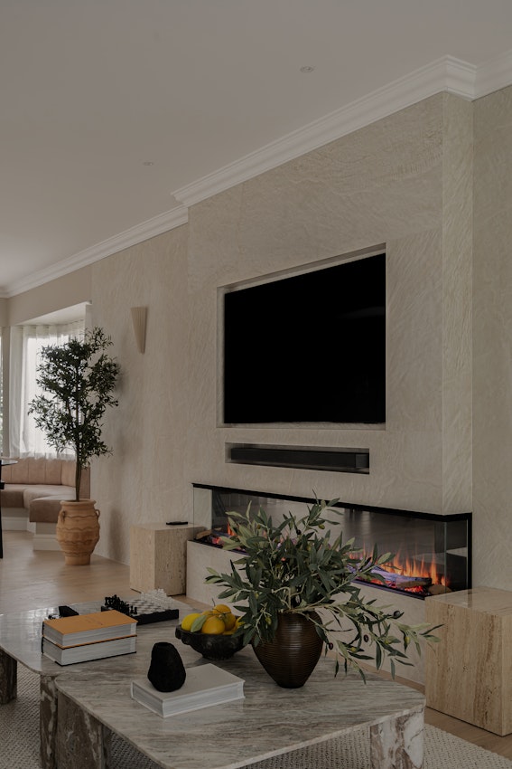 Cinque House Ryan & Rachel