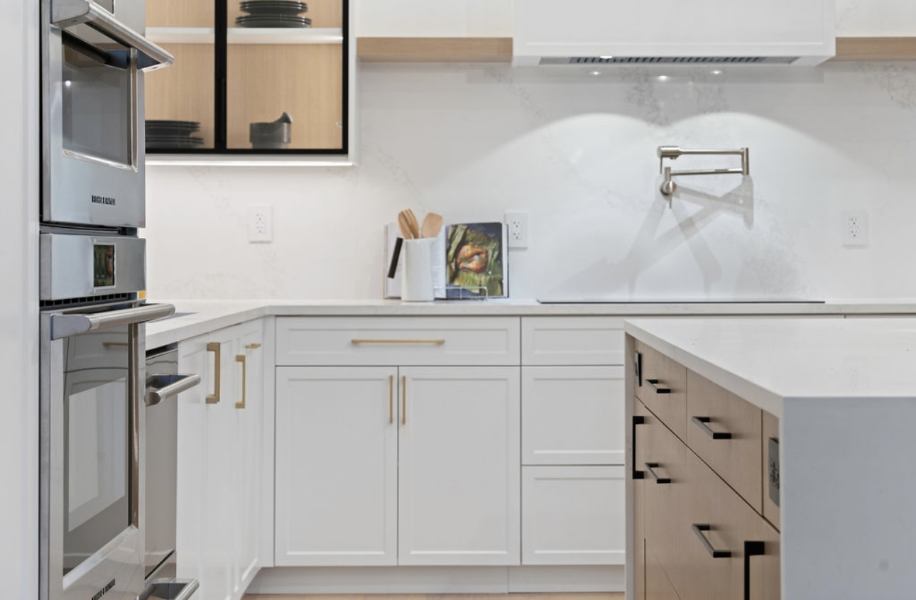Modern White Shaker Cabinetry