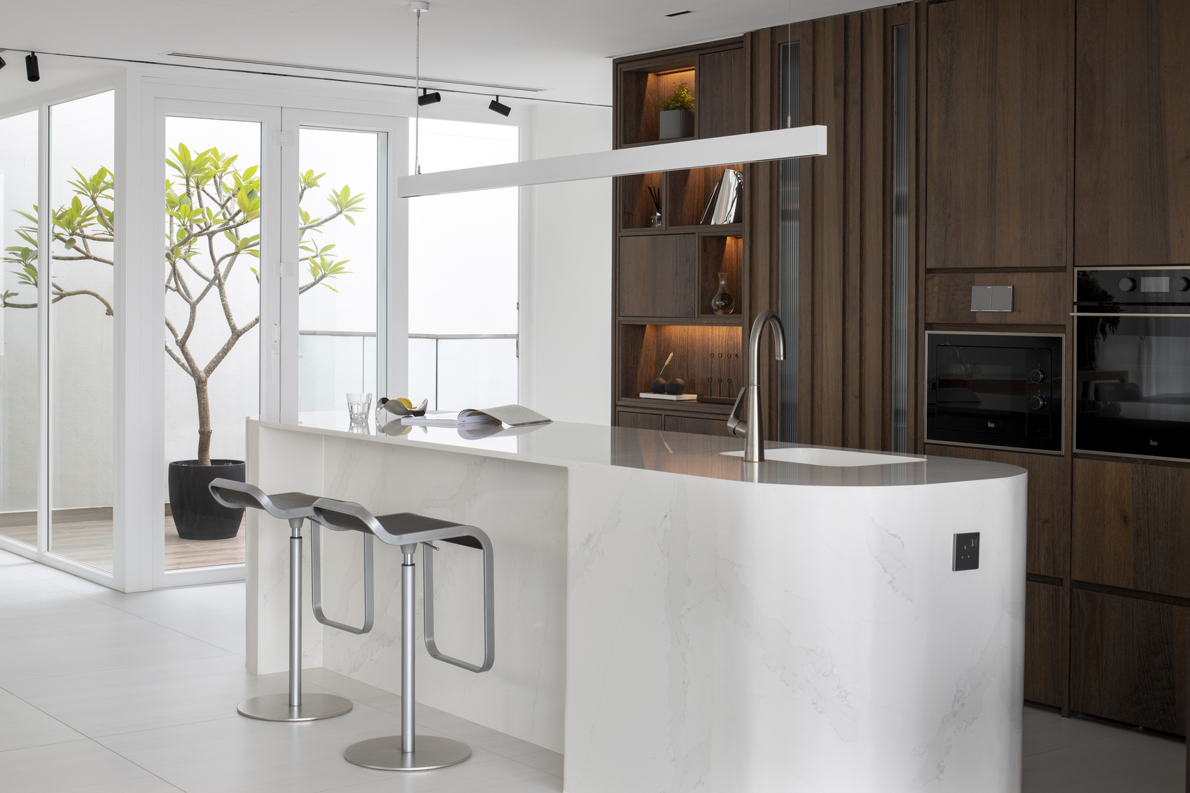 Silestone Gold Kitchen