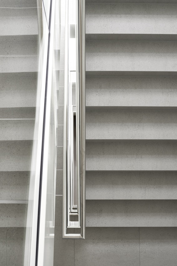 Lowen Entertainment Office