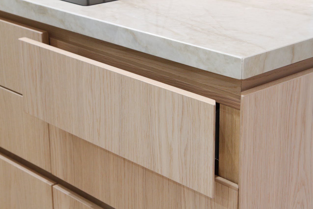 Dekton Arga kitchen made by Kitchen store Ilona-Keittiöt