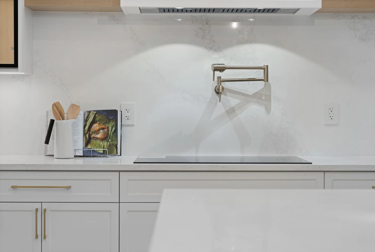 Modern White Shaker Cabinetry