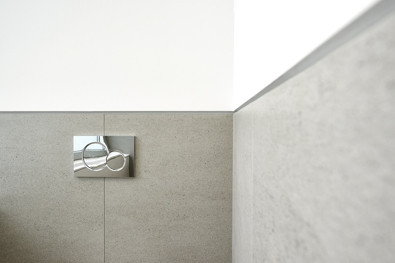 Lowen Entertainment Office