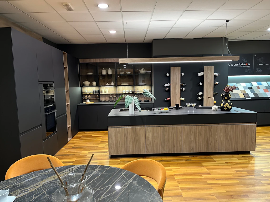 AK PROJECT CON DOMOOS DEKTON