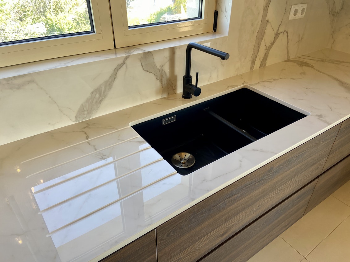 Dekton Vigil Onirika