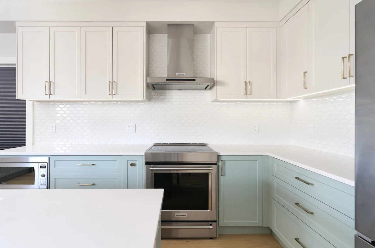 Minimalistic Serenity Kitchen Design
