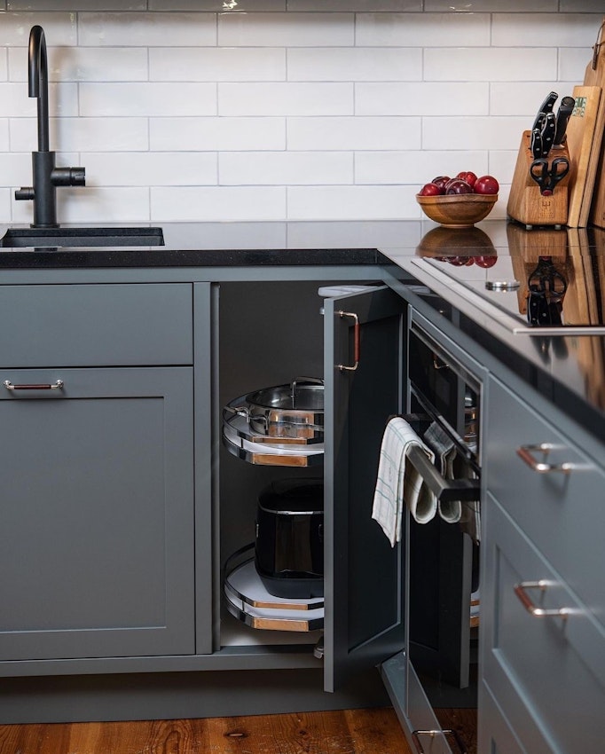 A welcoming beautiful kitchen