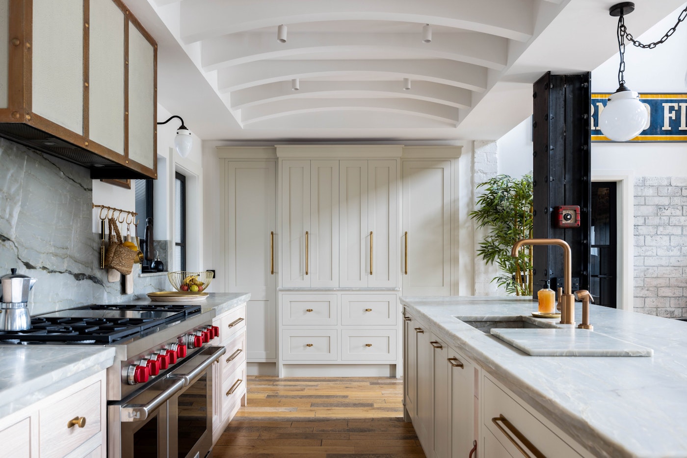 Sensa Vancouver - Cosentino