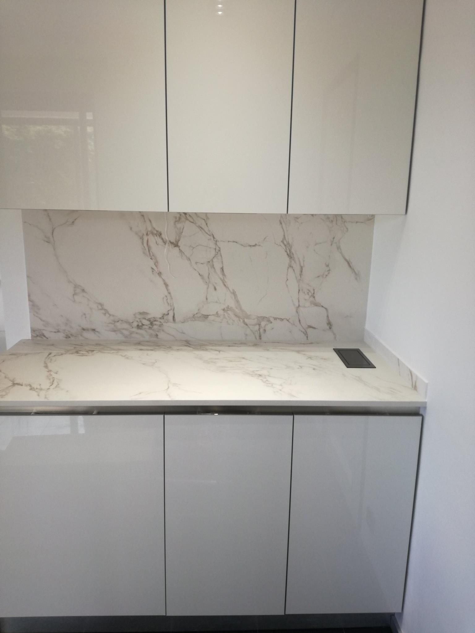 Dekton Entzo