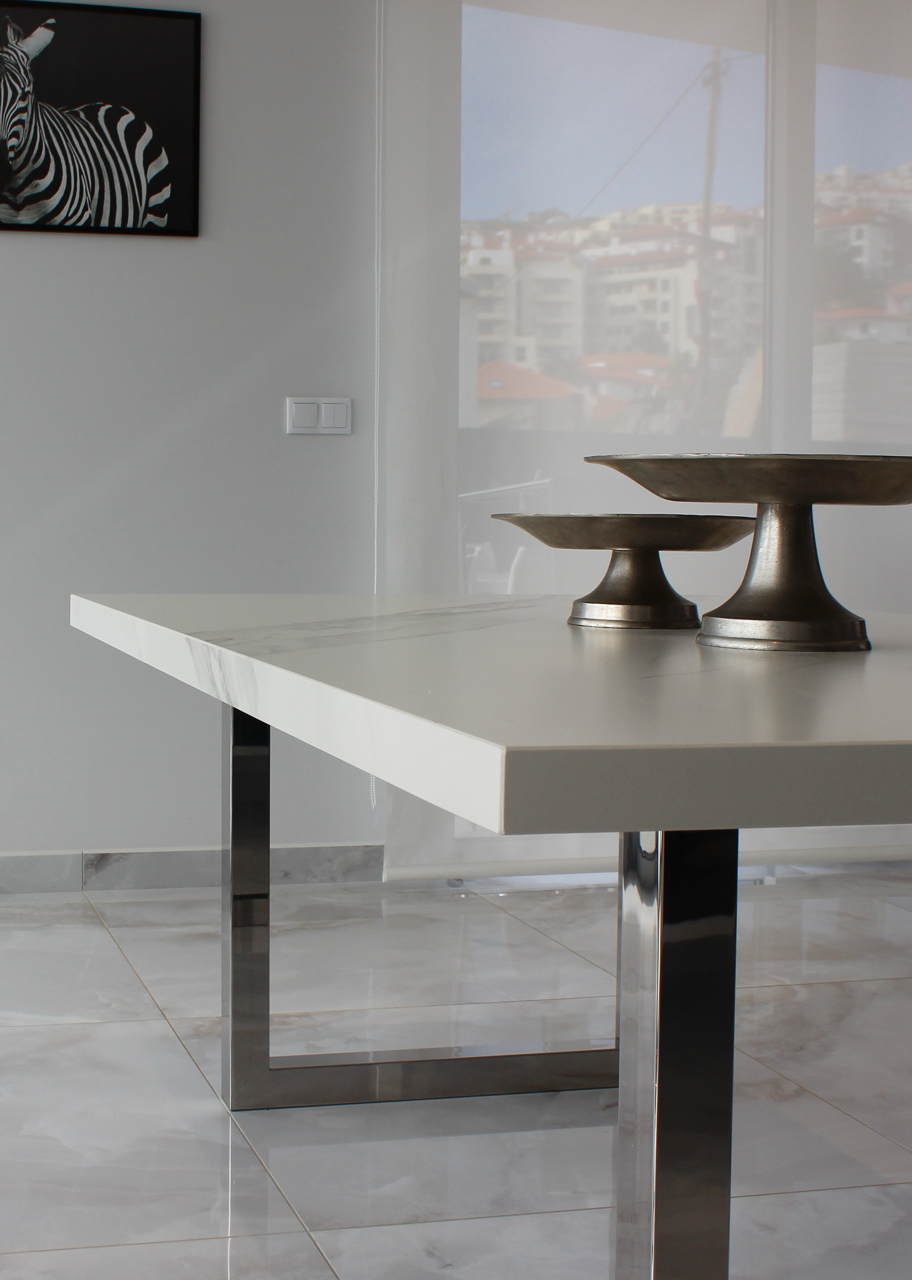 Dekton Table
