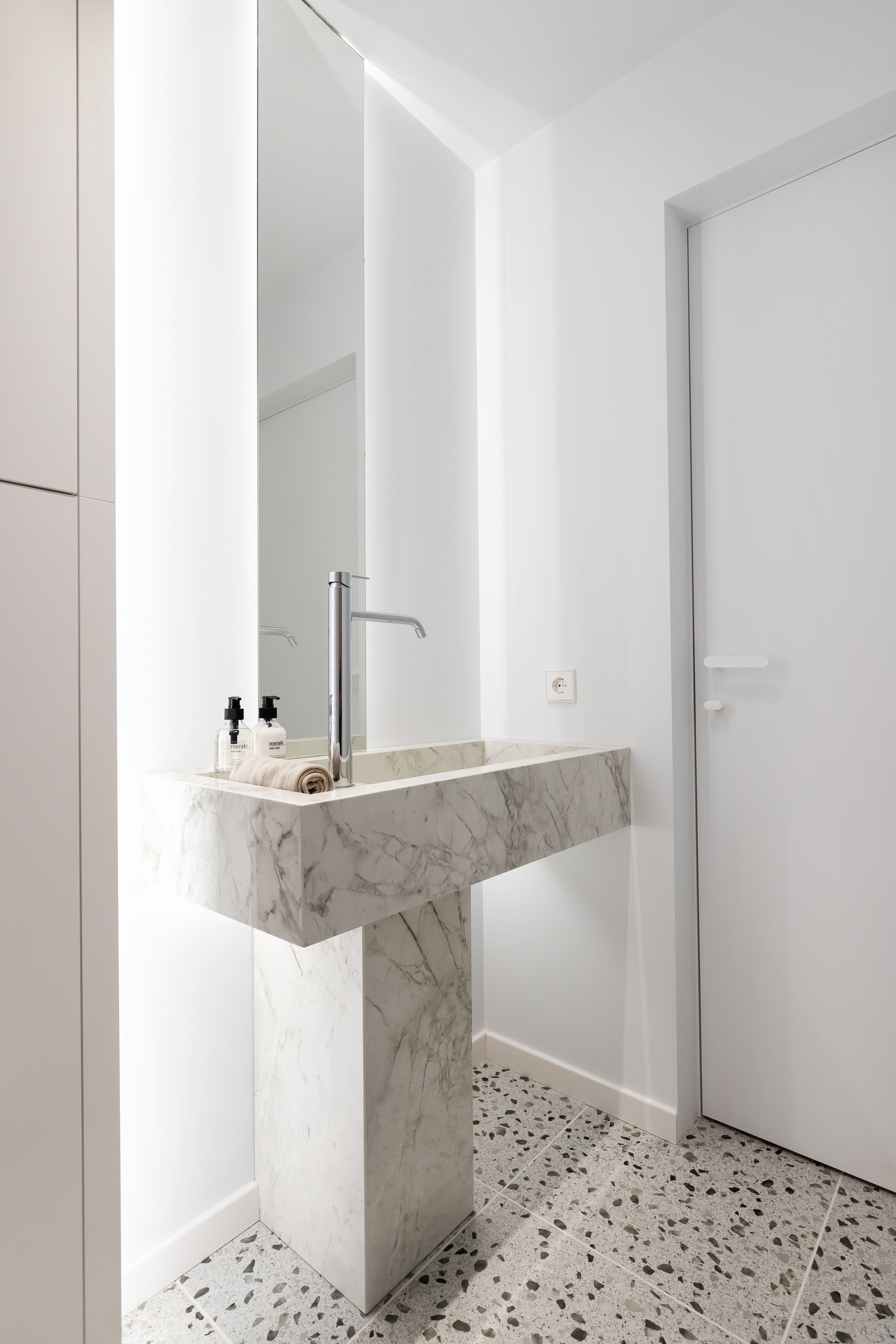 Extraordinary project with a magic story