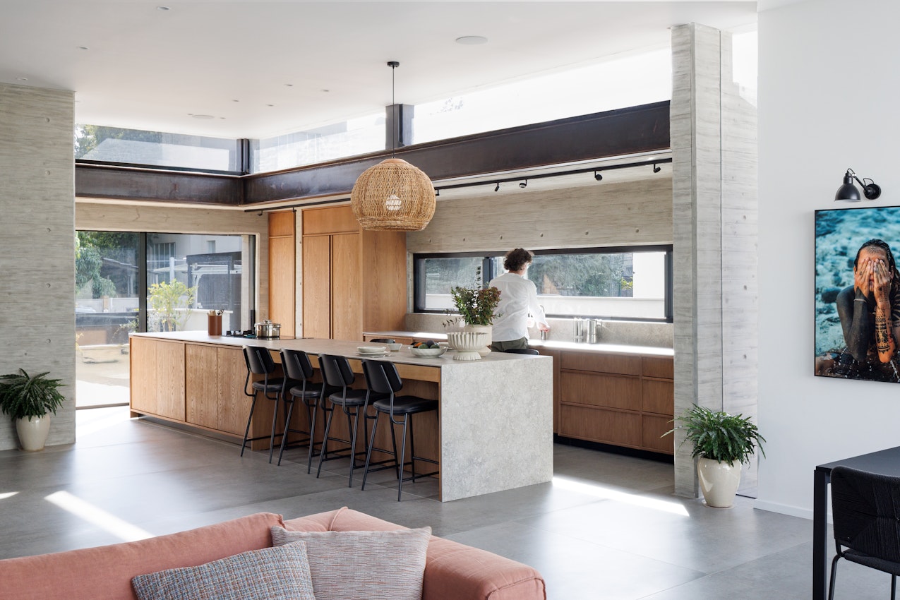 Luxurious Villa in Central Israel