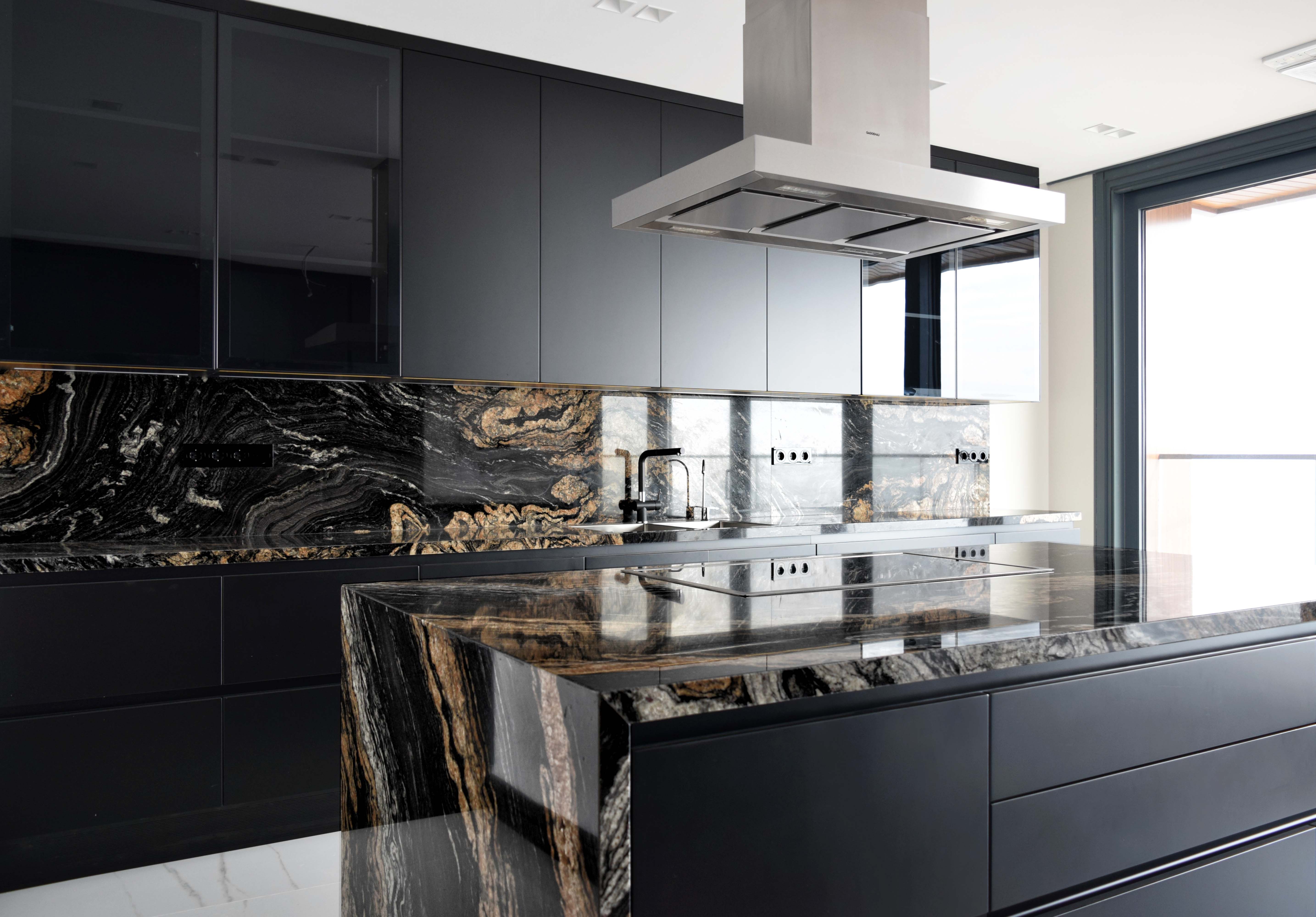 Penthouse Luxury Kitchen