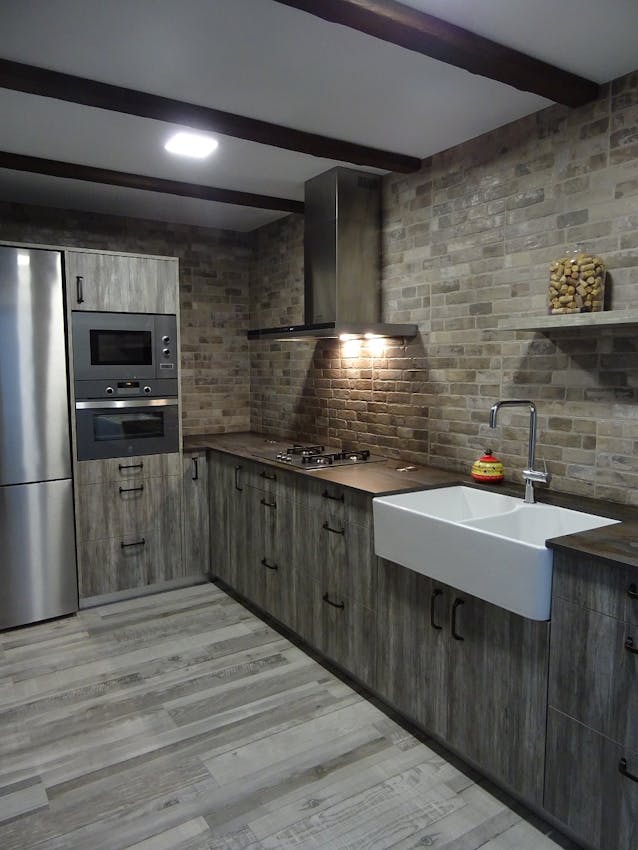 COCINA ESTILO RUSTICO INDUSTRIAL