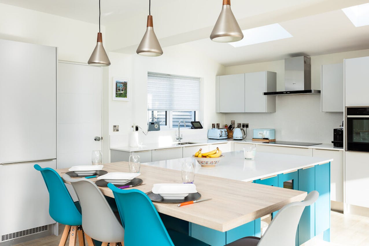 Hummingbird & Light Grey