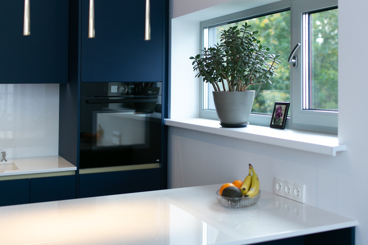 Kitchen in "Bisumuiza" apartments ir Riga by Olive mebeles