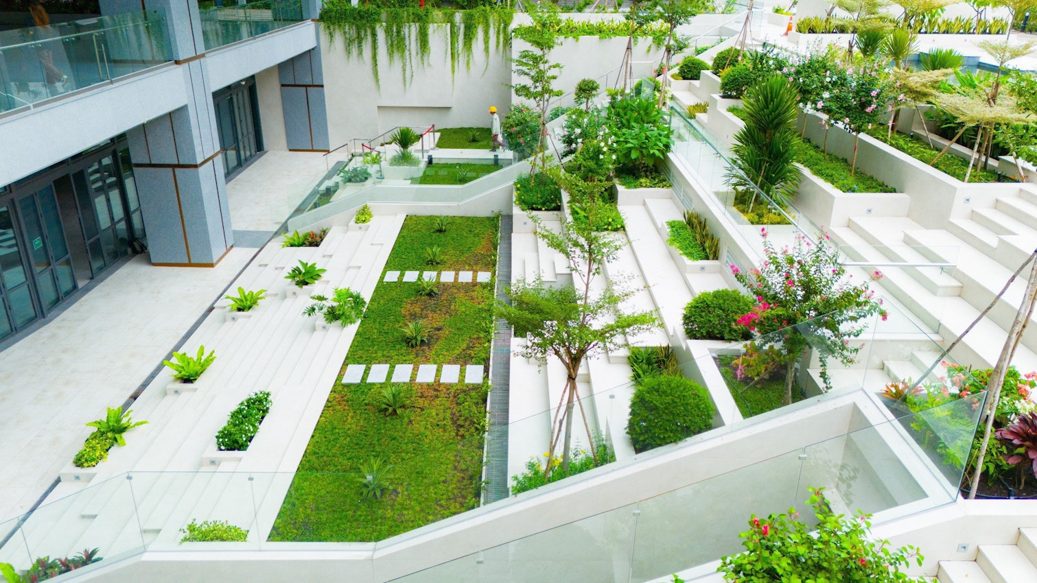 Etown 6 by Eurostone