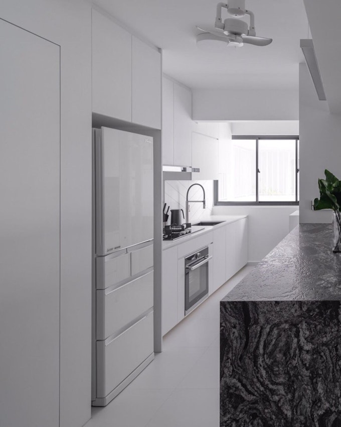 Sensa Black Beauty Kitchen