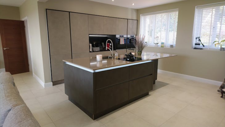 Shop: Revo Kitchens - Cosentino