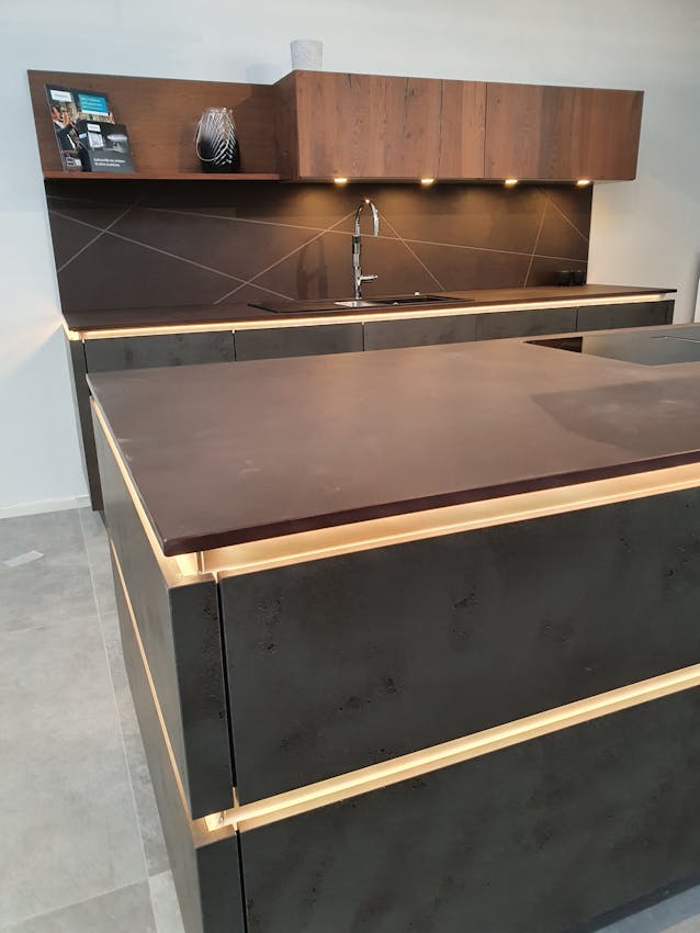 Arbeitsplatte aus Dekton "Keranium"