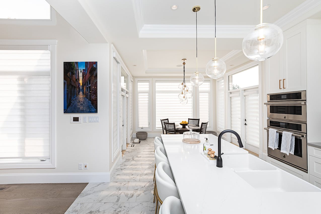 The Pinnacle Project - Kitchen