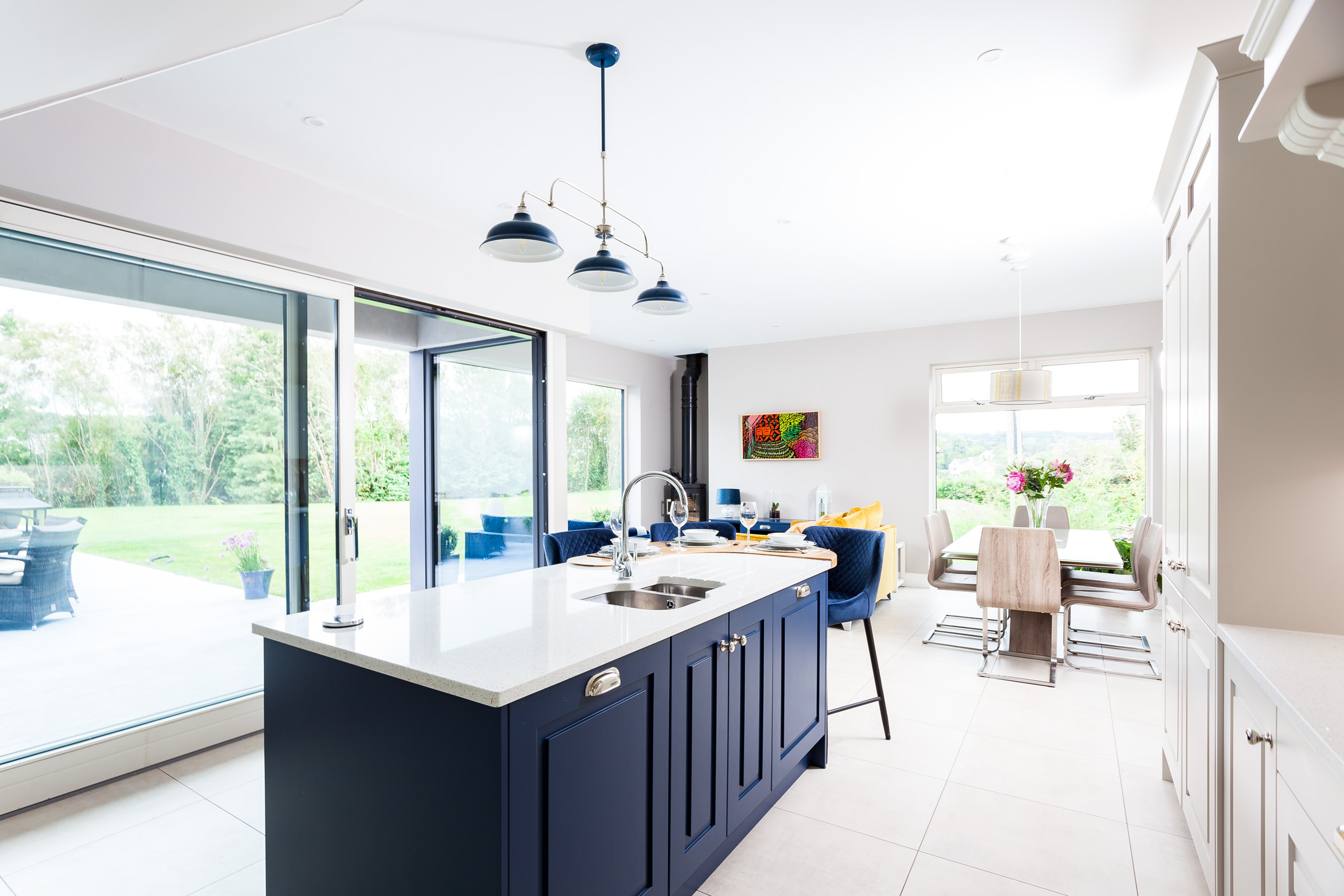 Skimming Stone/ Peacock Blue