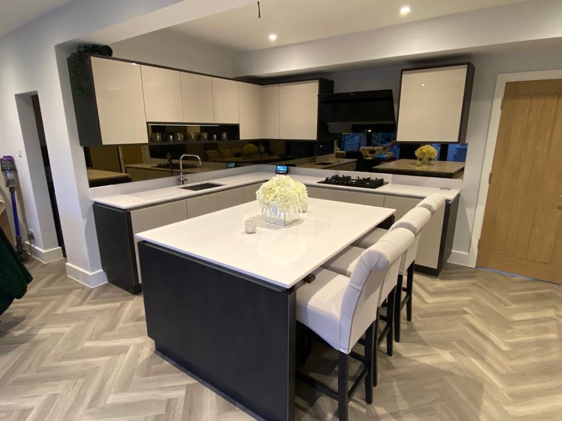 Freestone Open Plan Living Kitchen