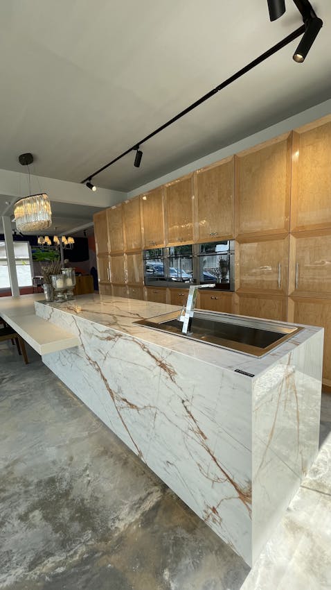 Dekton Awake & Nacre Kitchen Display