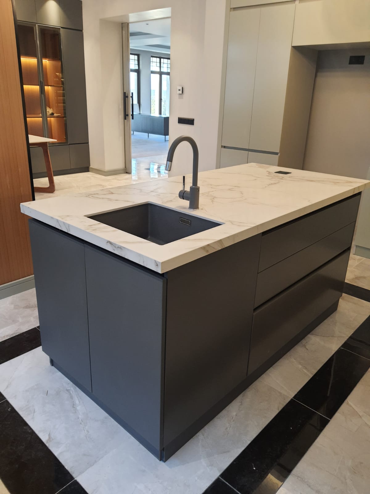 Dekton Entzo Tezgah Countertop